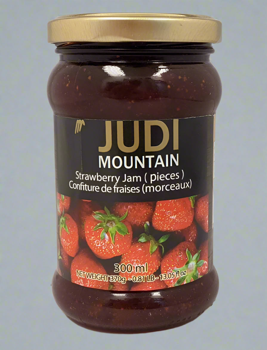 Judi Mountain Strawberry Jam, 370 Grams – Chinook Cheese